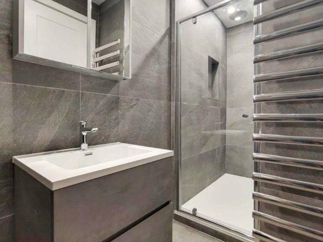 3 bedroom Flat to rent in Fitzjohns Avenue, Hampstead, London, NW3