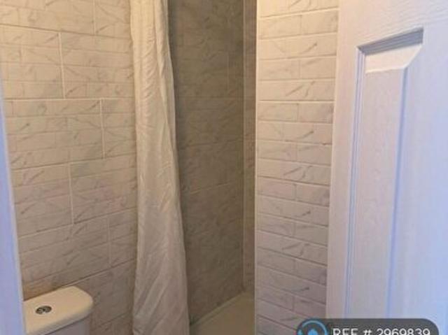 3 Bedroom Flat To Rent In Glenrosa Walk, Coventry, CV4