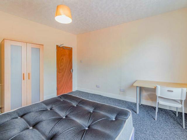 3 Bedroom Flat To Rent In Ilkeston Road, Ilkeston Road, Nottingham, NG7
