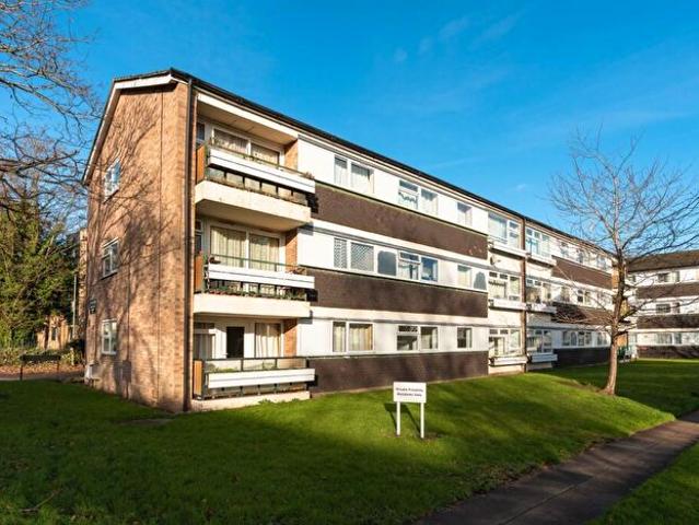3 Bedroom Flat To Rent In Latimer Grange, Headington, Oxford, OX3