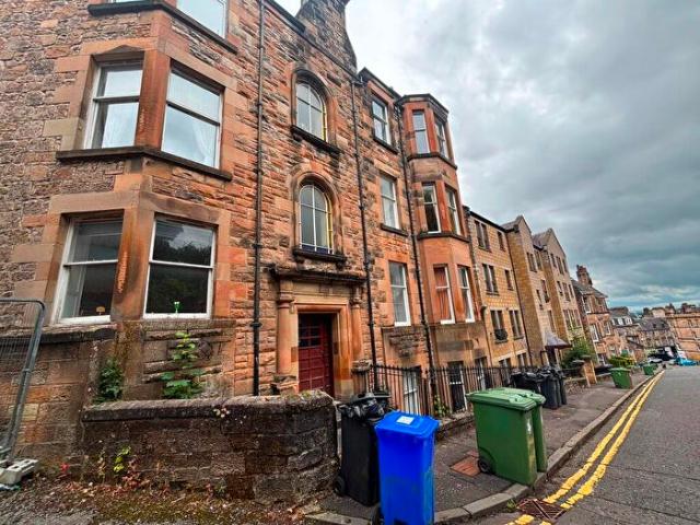 3 Bedroom Flat To Rent In Princes Street, Stirling Town, Stirling, FK8