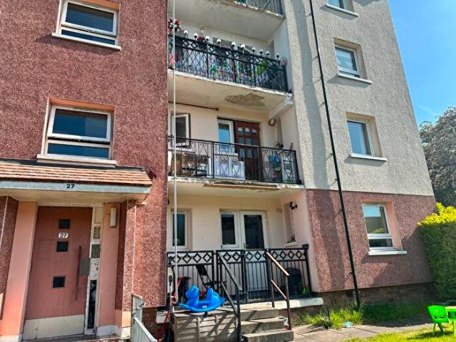3 Bedroom Flat To Rent In Prospecthill Crescent, Glasgow, G42
