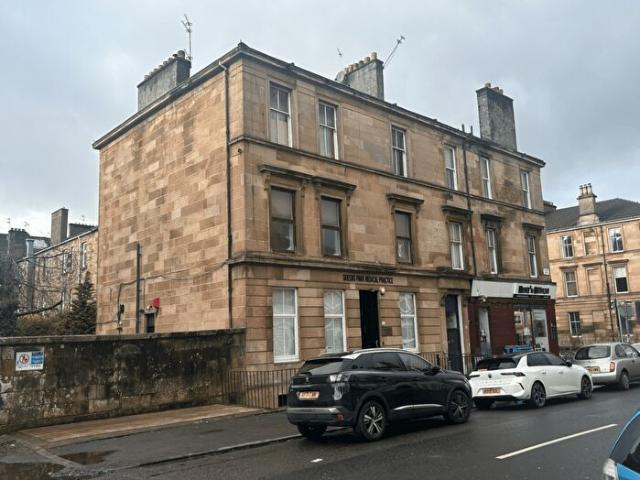 3 Bedroom Flat To Rent In Queens Drive, Struthbungo, Glasgow G42