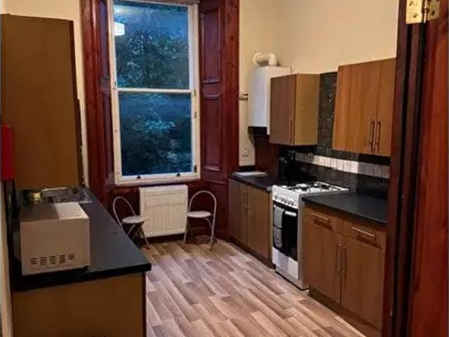 3 Bedroom Flat To Rent In Rupert Street, Glasgow, G4