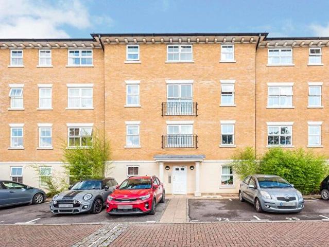 3 Bedroom Flat To Rent In Reliance Way, Oxford, OX4