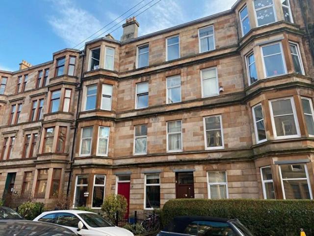3 Bedroom Flat To Rent In Roslea Drive, Dennistoun, G31