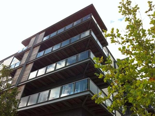 3 Bedroom Flat To Rent In South Fifth Street, Amethyst House, MK9