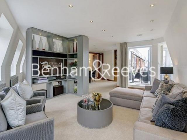 3 Bedroom flat to rent in Tarnbrook Court, Belgravia, SW1W