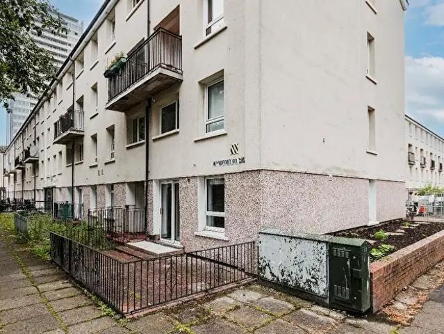 3 Bedroom Flat To Rent In Wyndford Road, Maryhill, Glasgow, G20