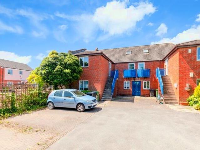 3 Bedroom Flat To Rent In Wilsham Road, Abingdon, OX14