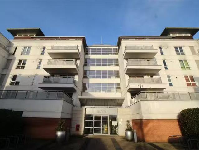 3 bedroom Flat to rent, Watkin Road, Leicester, LE2 £1,600 pcm