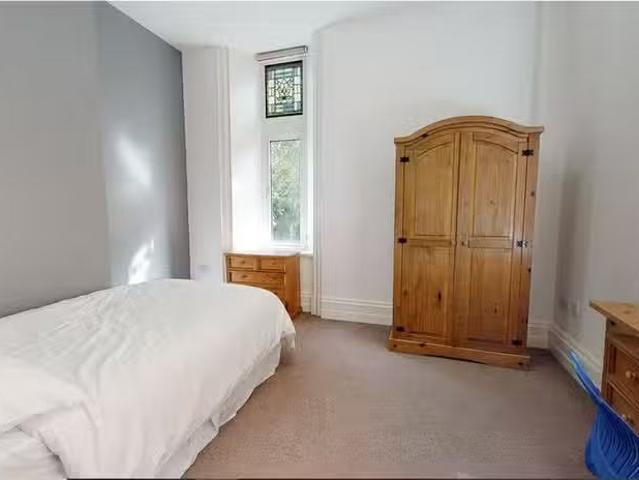 3 bedroom Flat to rent, Whitefield Terrace, Greenbank Road, PL.