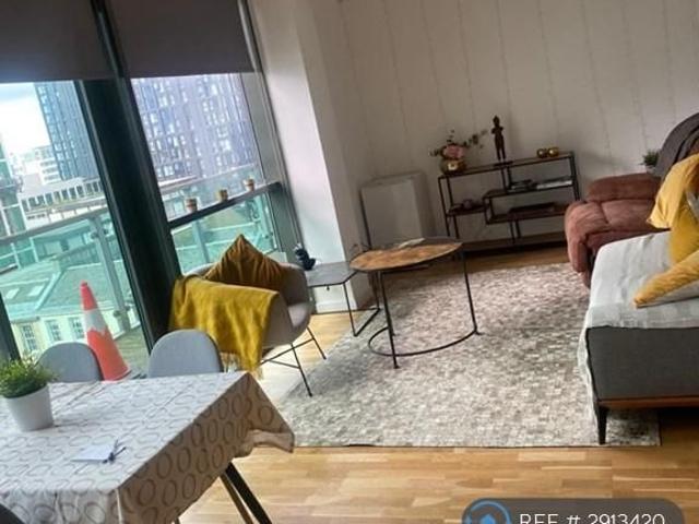 3 bedroom flat to rent
