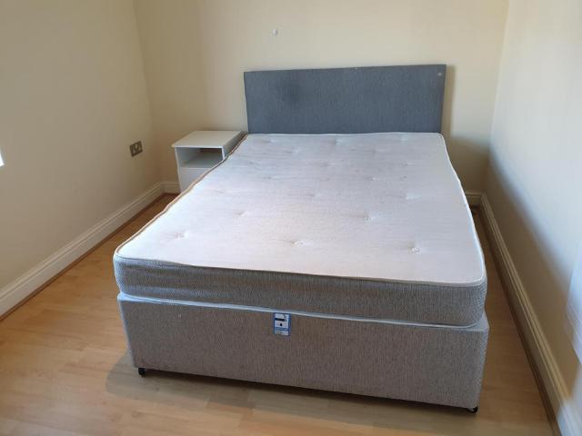 3 bedroom flat to rent