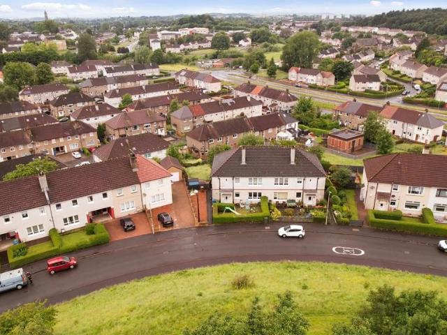 3 bedroom flat to rent