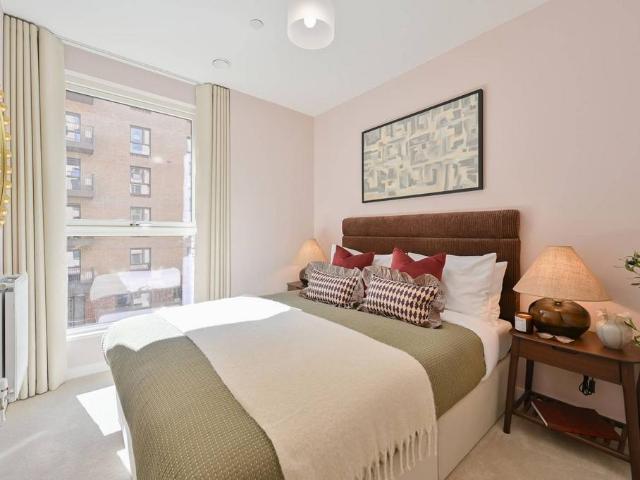 3 bedroom flat to rent