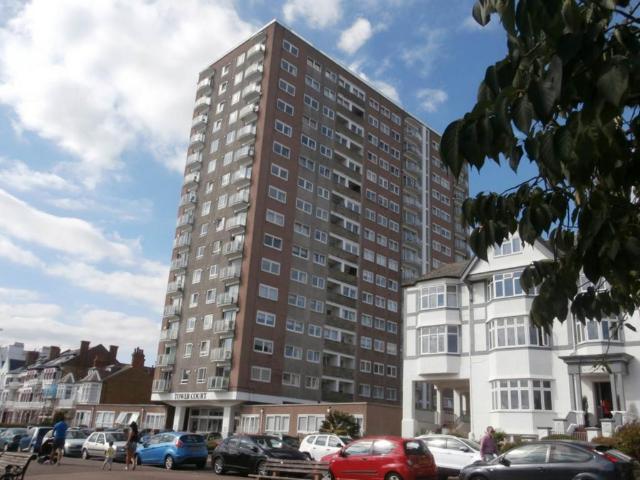 3 bedroom flat to rent