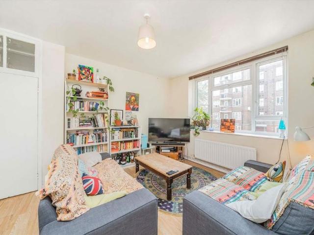 3 bedroom flat to rent