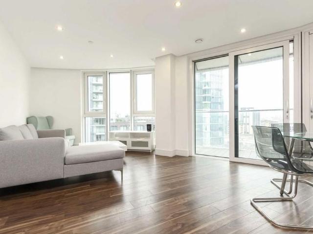 3 bedroom flat to rent