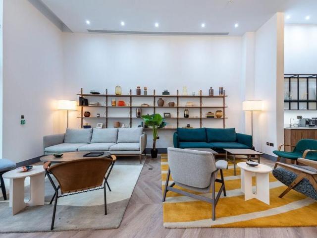 3 bedroom flat to rent