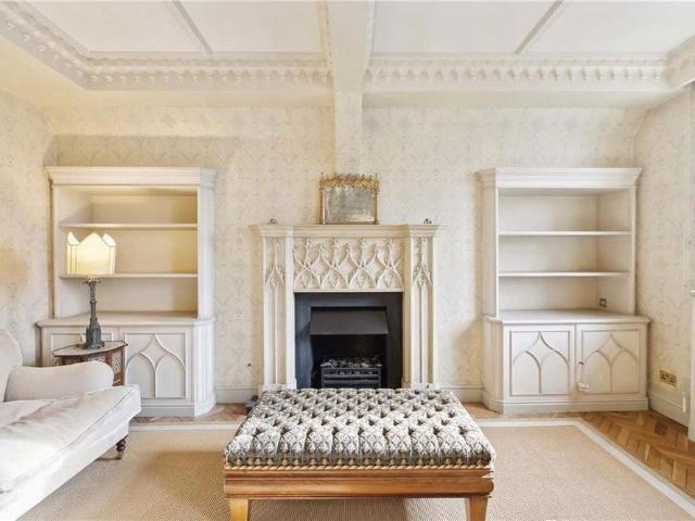 3 bedroom flat to rent