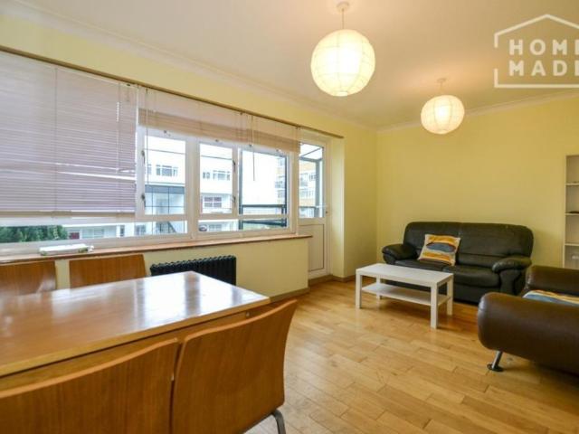 3 bedroom flat to rent