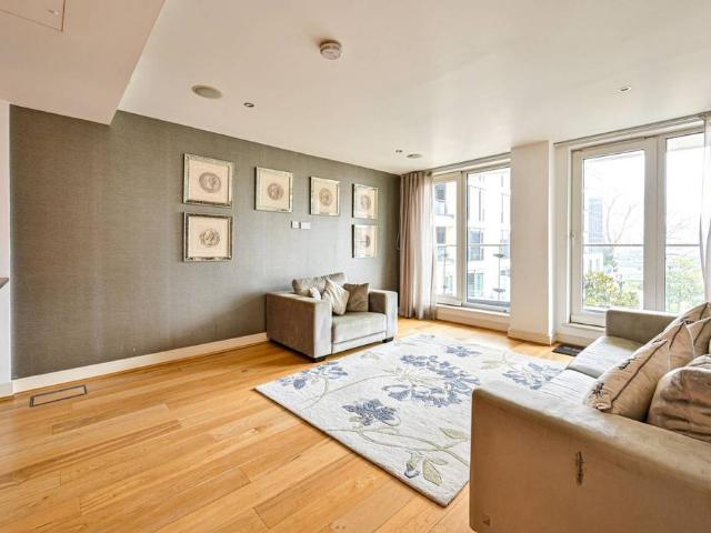 3 bedroom flat to rent