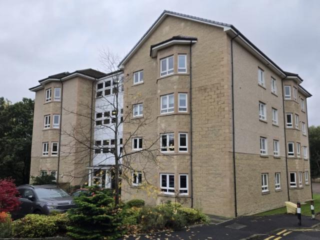 3 bedroom flat to rent
