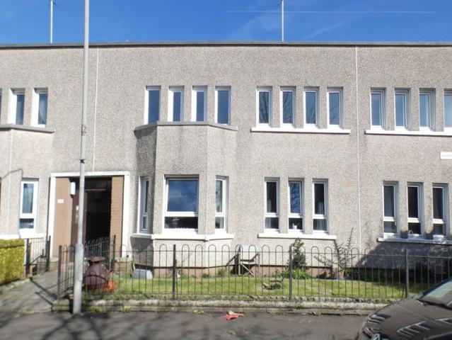 3 bedroom flat to rent