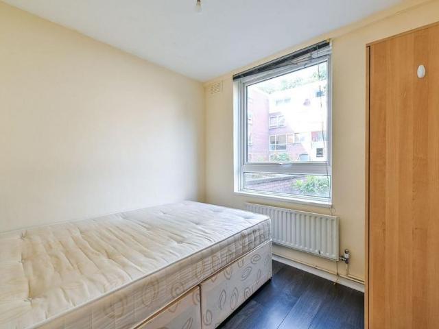 3 bedroom flat to rent