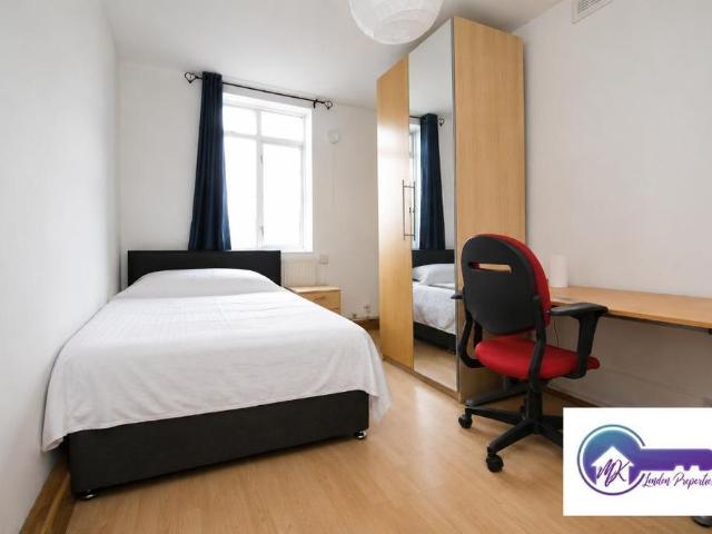 3 Bedroom Flat To Rent