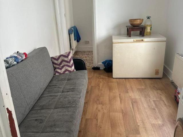 3 bedroom flat to rent