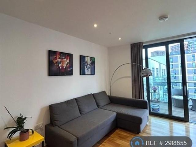 3 bedroom flat to rent