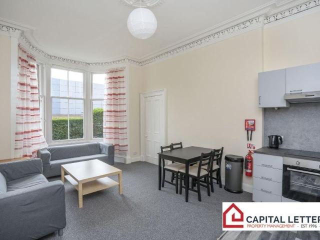 3 bedroom flat to rent