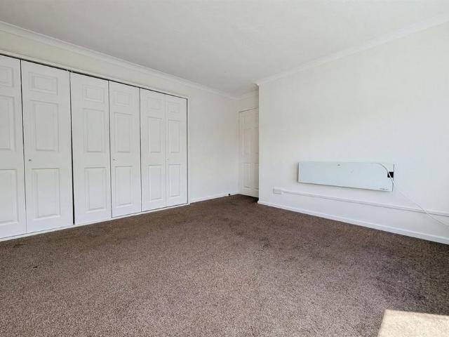 3 bedroom flat to rent
