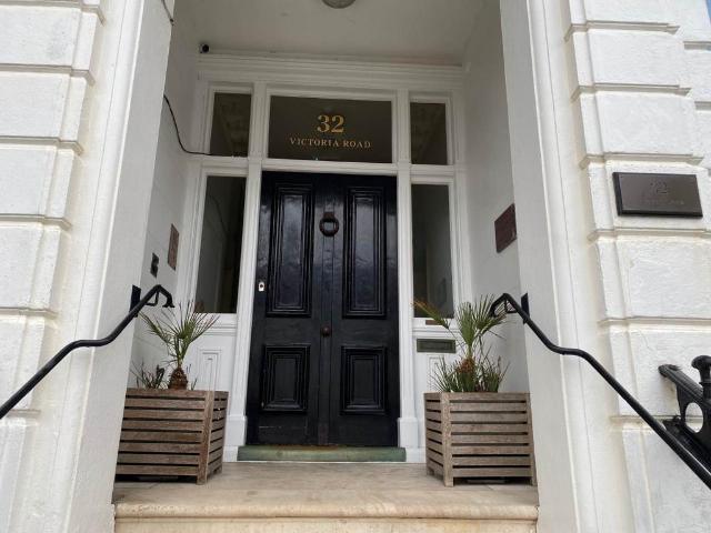 3 bedroom flat to rent