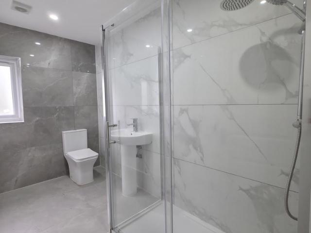 3 bedroom flat to rent