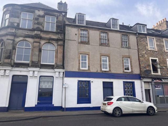 3 bedroom flat to rent