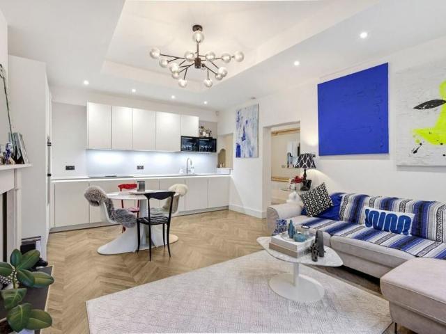 3 bedroom flat to rent