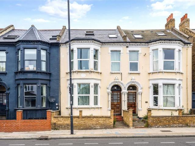 3 bedroom flat to rent