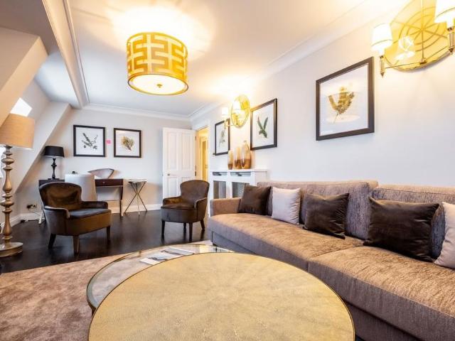 3 bedroom flat to rent