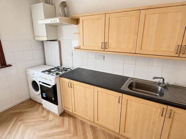3 bedroom flat to rent