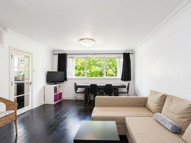 3 bedroom flat to rent