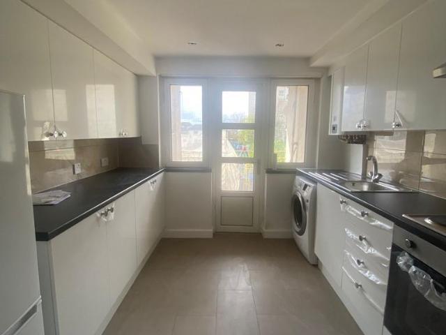 3 bedroom flat to rent