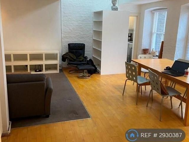 3 bedroom flat to rent