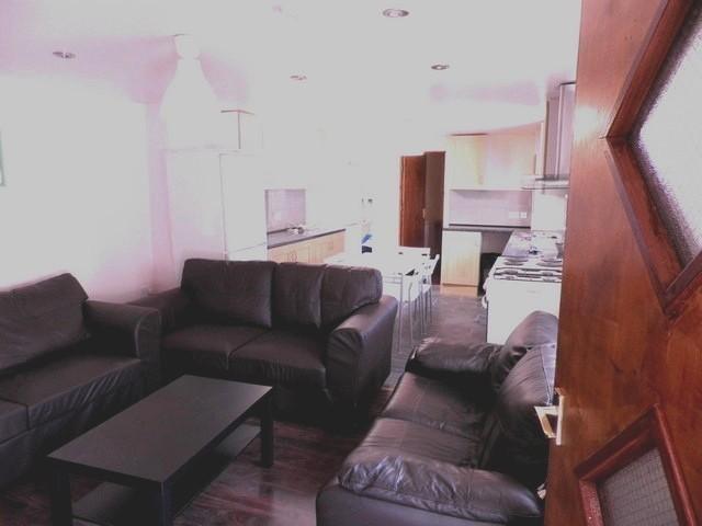 3 bedroom flat to rent