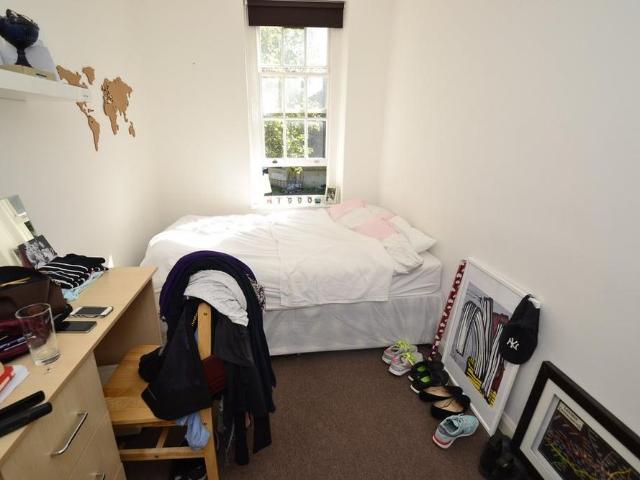 3 bedroom flat to rent