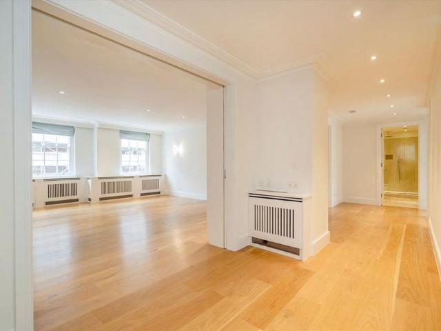 3 bedroom flat to rent