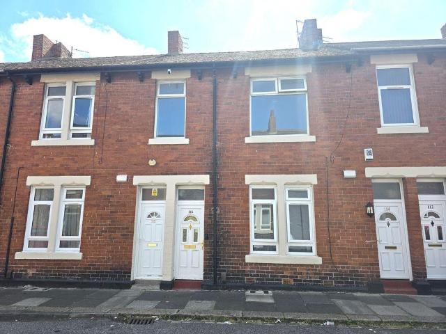 3 bedroom flat to rent