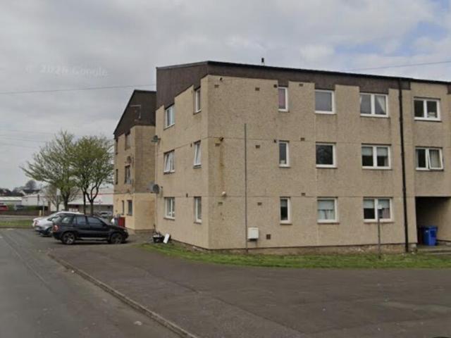 3 bedroom flat to rent